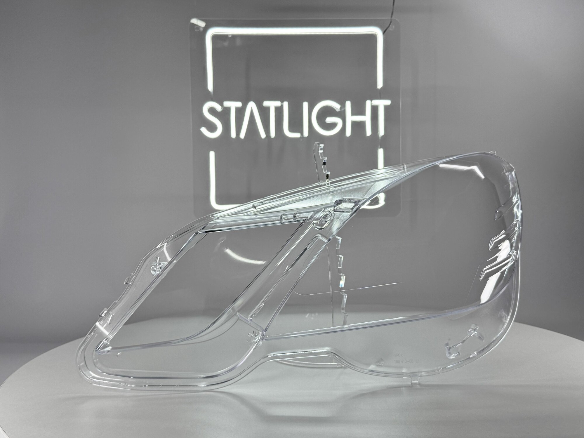 Стекло левое на Mercedes-Benz E-Класс AMG IV (W212 2009-2013