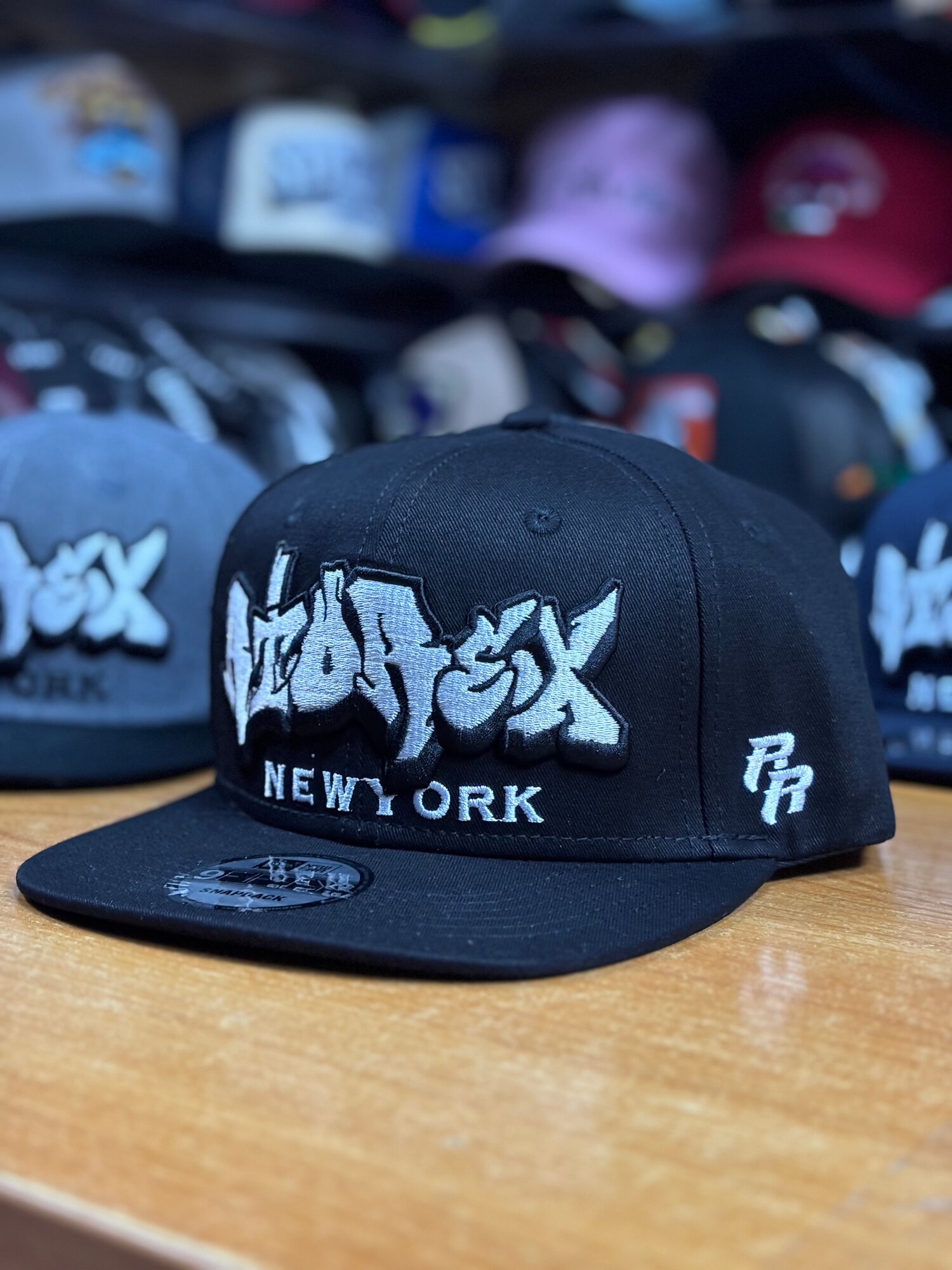 Бейсболка  Снэпбэк кепка Thug Life для мужчин