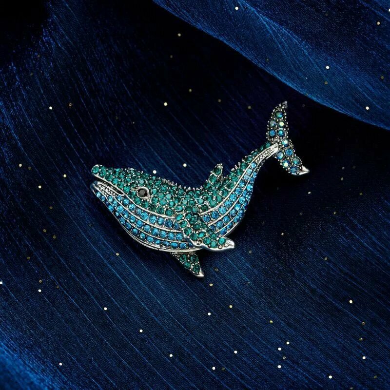 Брошь, стразы