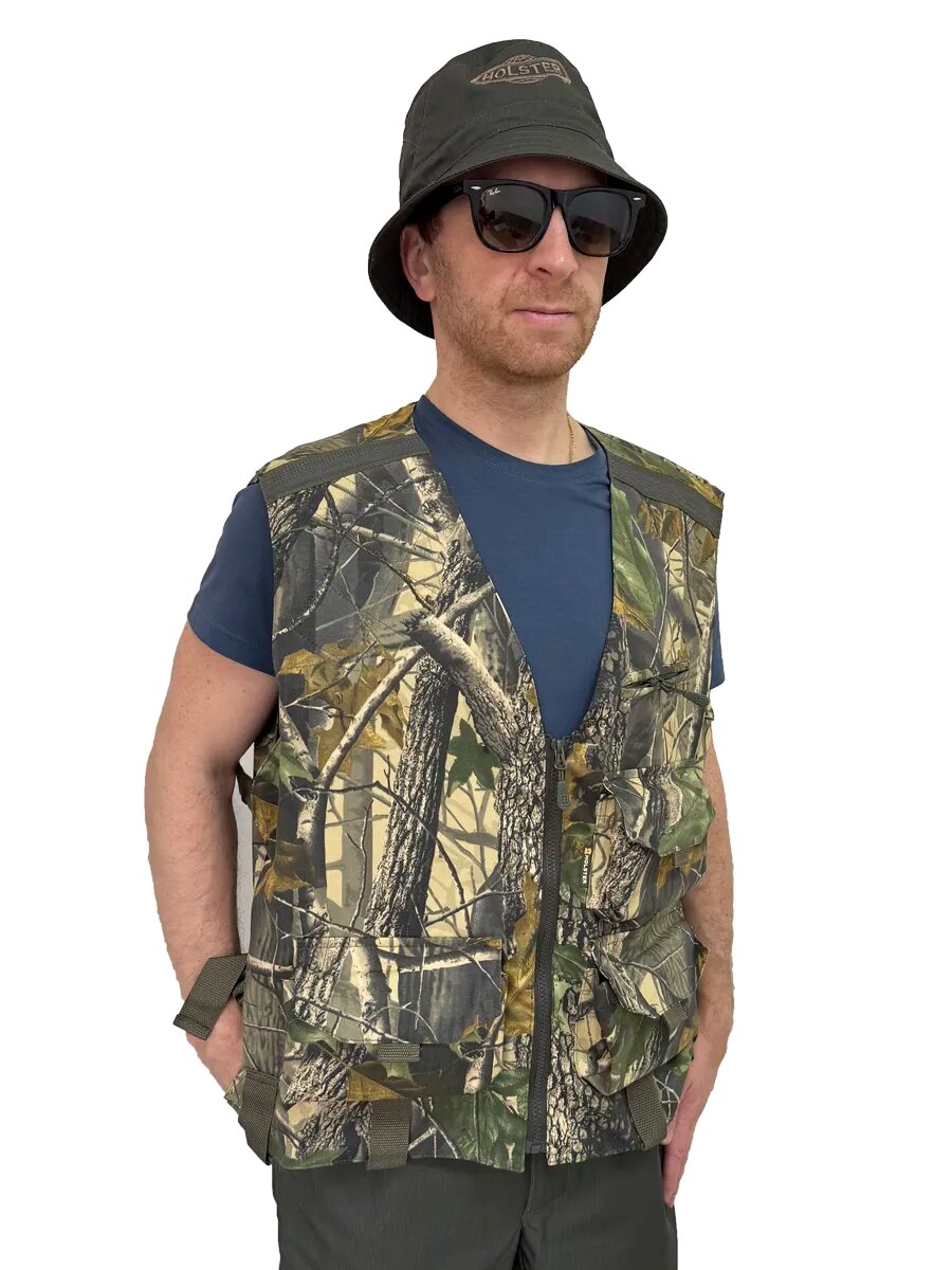 Жилет охотника зеленый лес