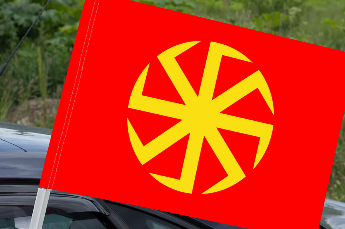 Флаг «Коловрат» на машину, 30x40 см в комплекте с автомобильным кронштейном