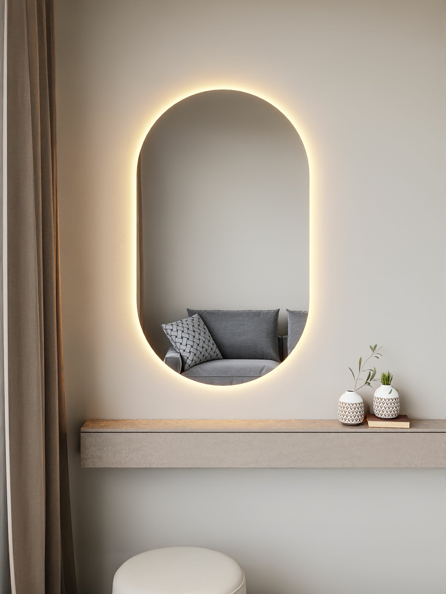 Зеркало настенное 120х70 см. BLX MIRROR М6 фигурное с подсветкой теплый свет 3000К