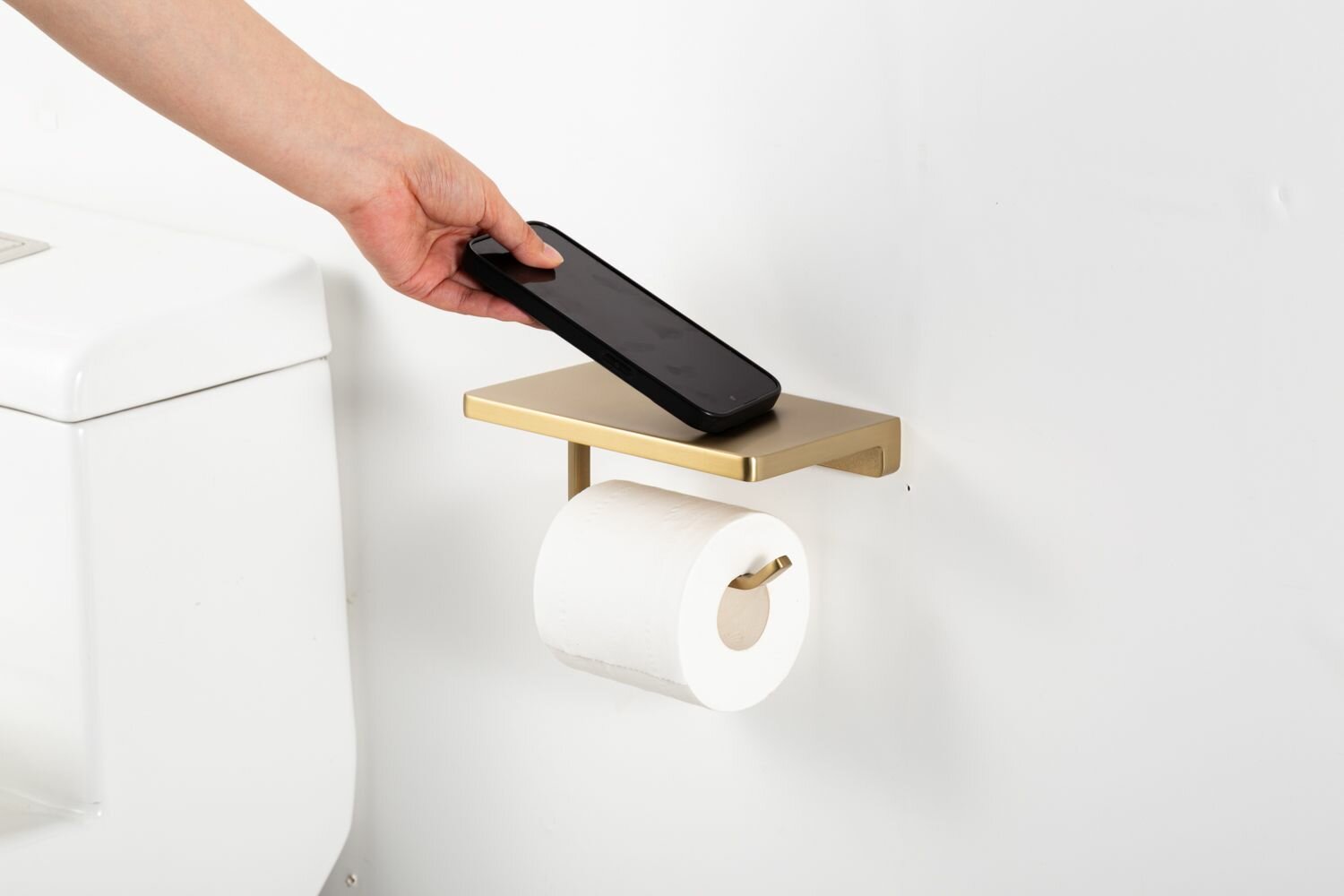 Держатель туалетной бумаги с полочкой Gappo G30803-3, сатин золотой