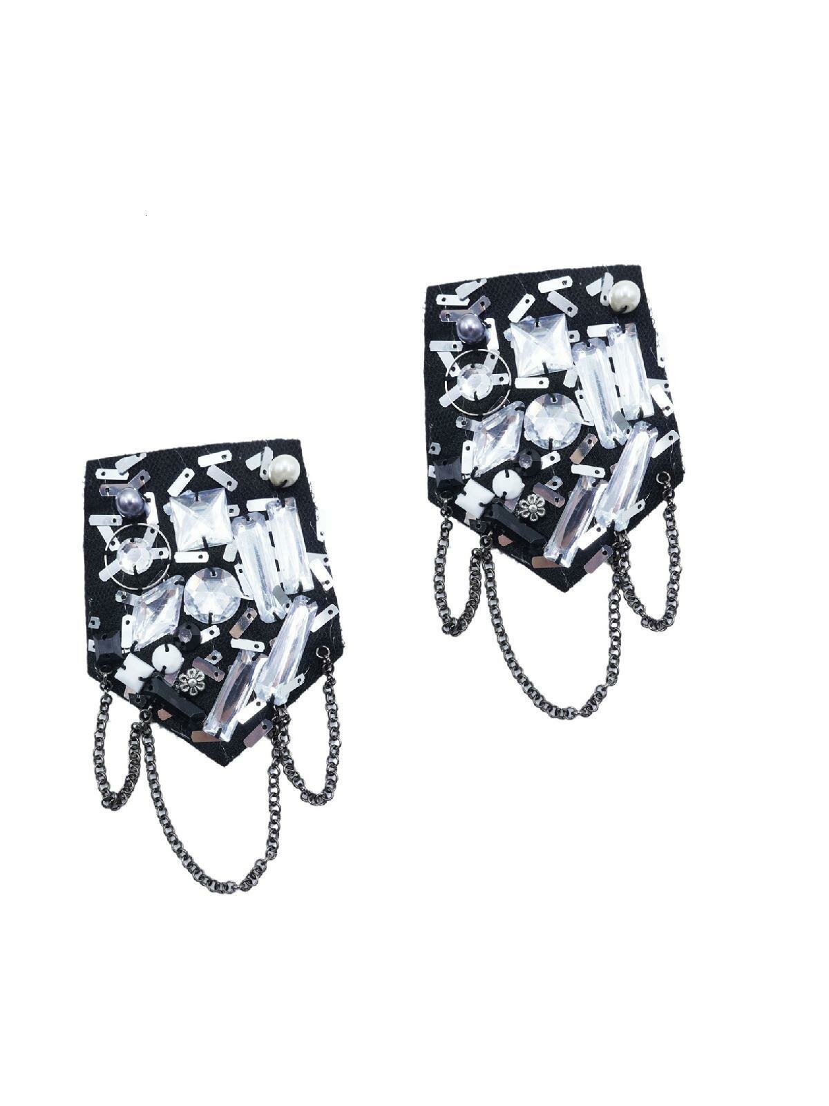 Панк-брошь с бахромой, Черный