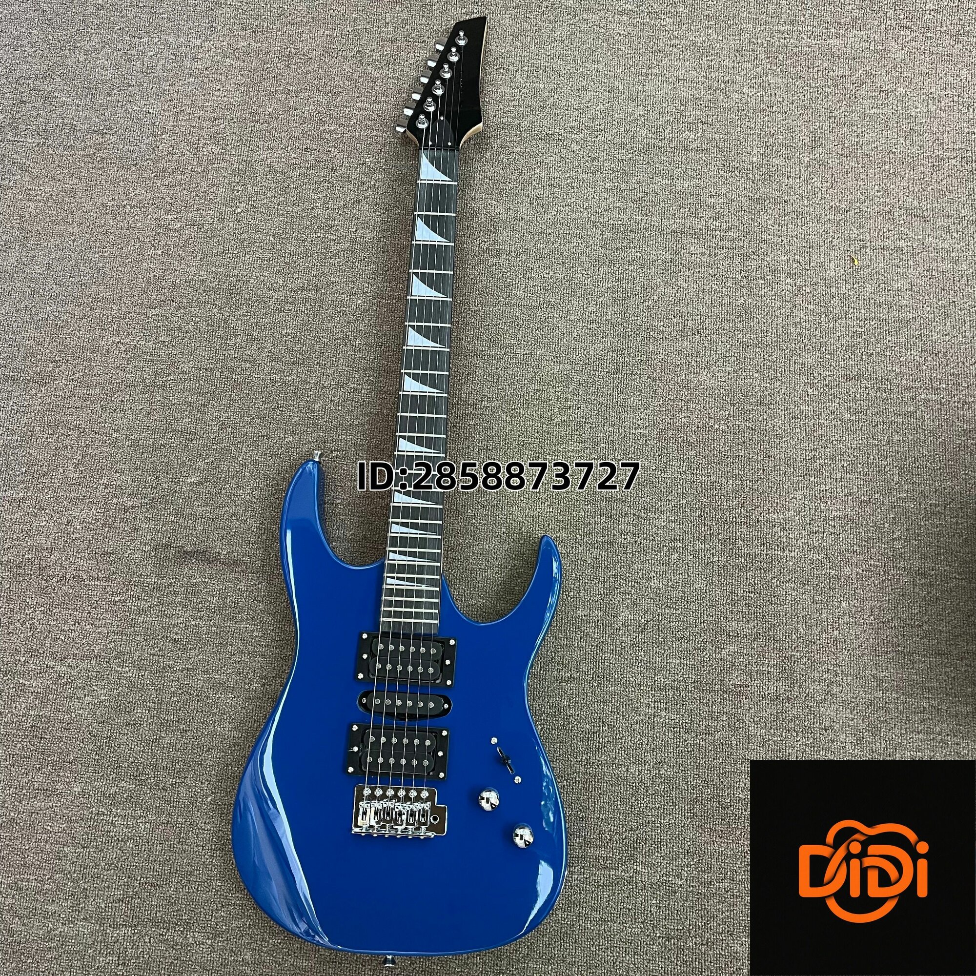 Акустическая гитара