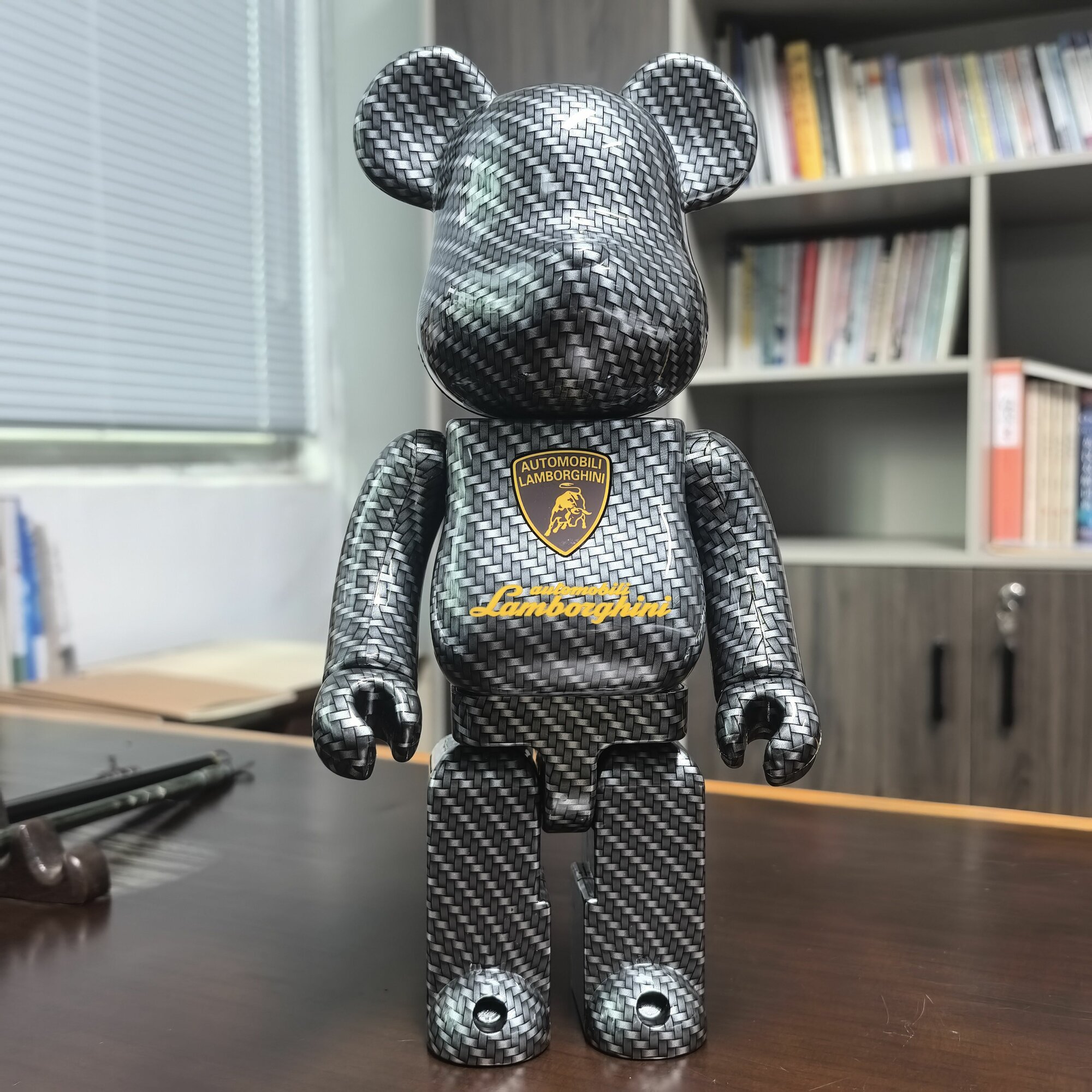 Игрушечная Статуя Медведя Bearbrick 28cm-Рэмбо