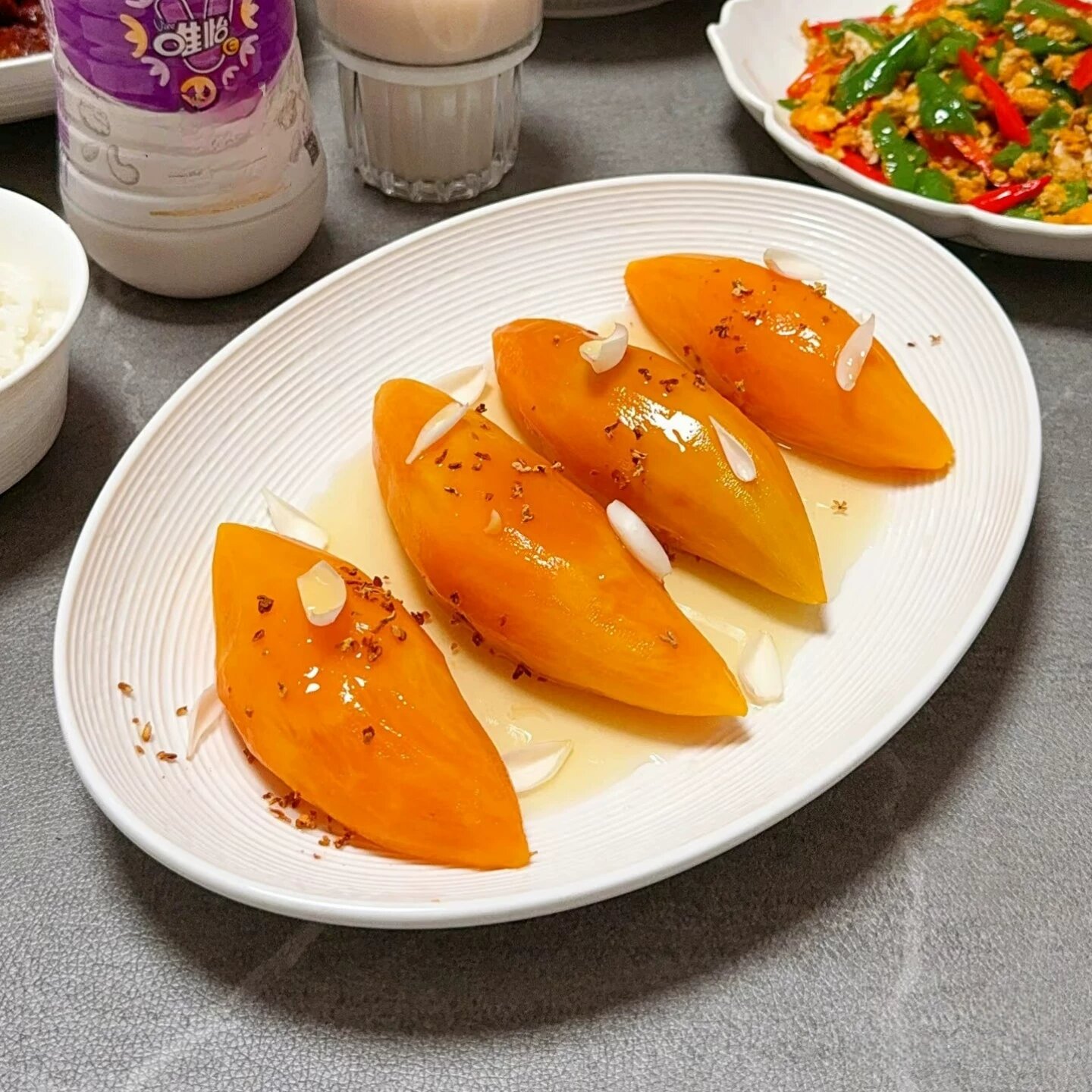 10-дюймовая керамическая тарелка в форме рыбы для морепродуктов и основных блюд