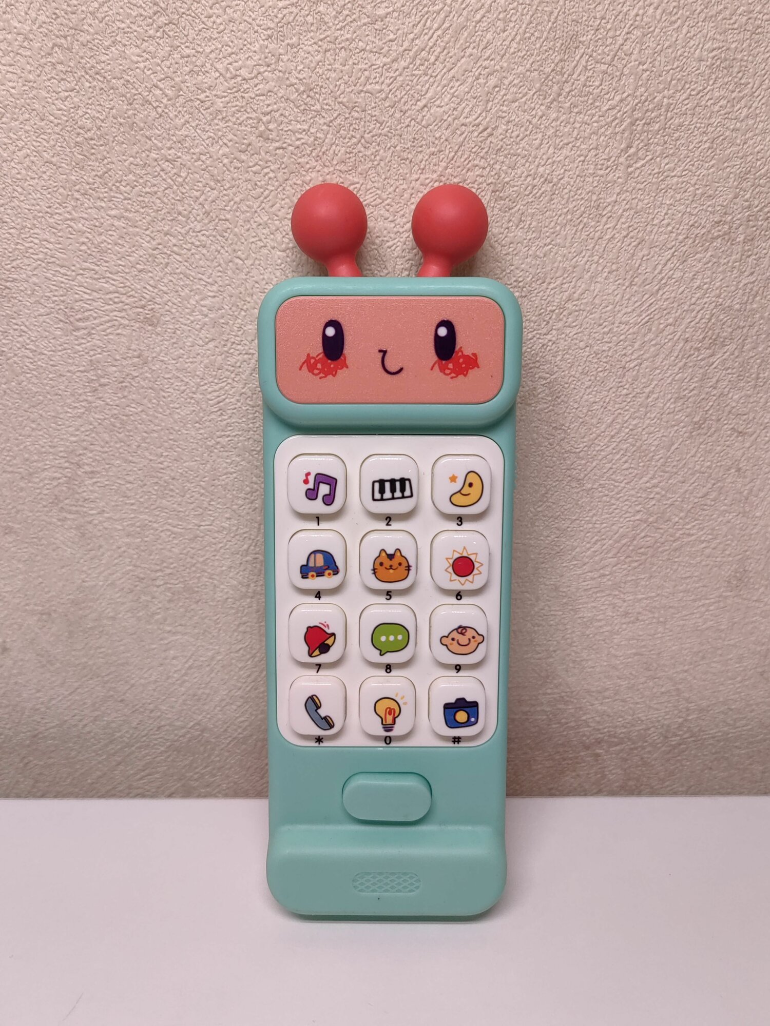 Развивающий телефон с прорезывателем, музыкой, звуками животных