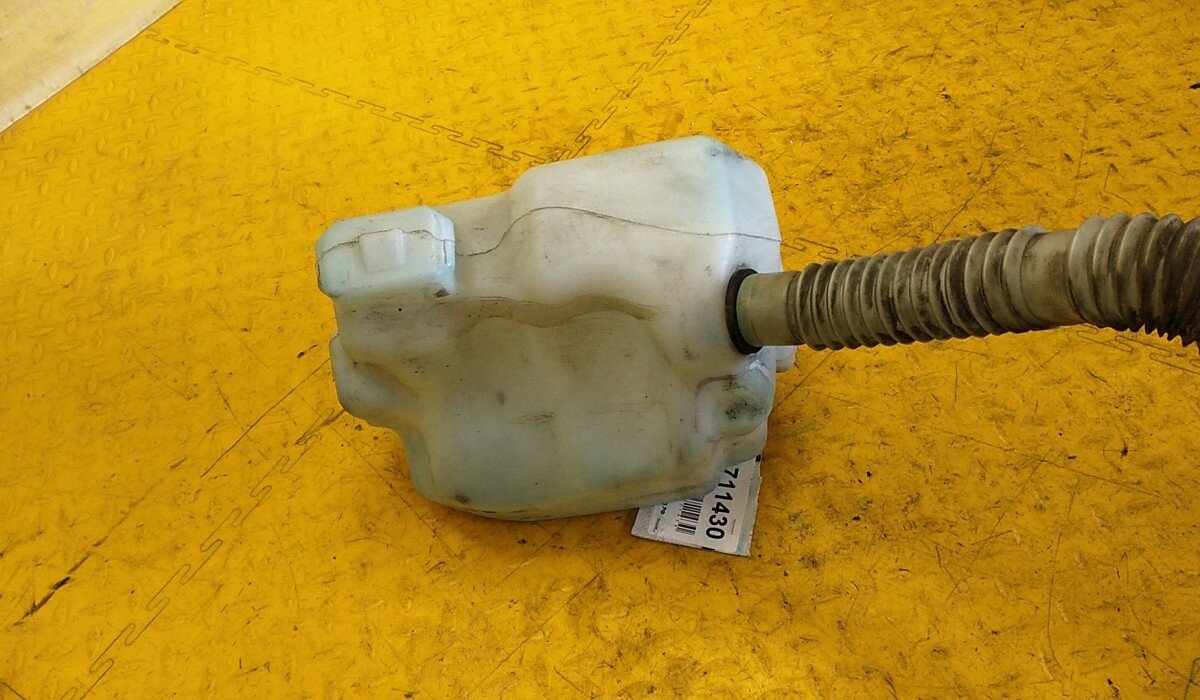 Бачок омывателя Megane II Renault 8200104706