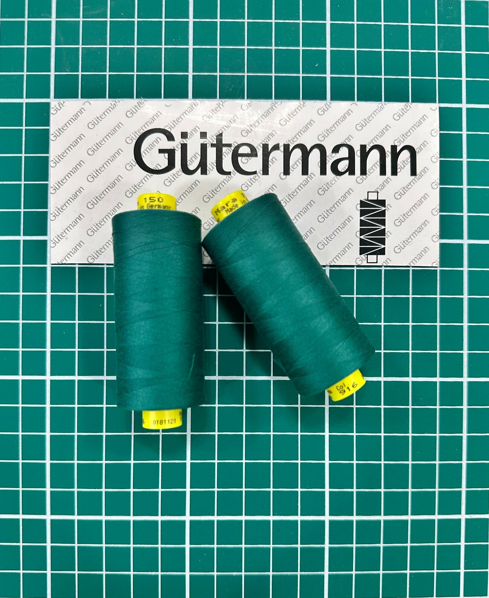 Gutermann Mara 150; col: 916 (1000 м) Нитки для шитья