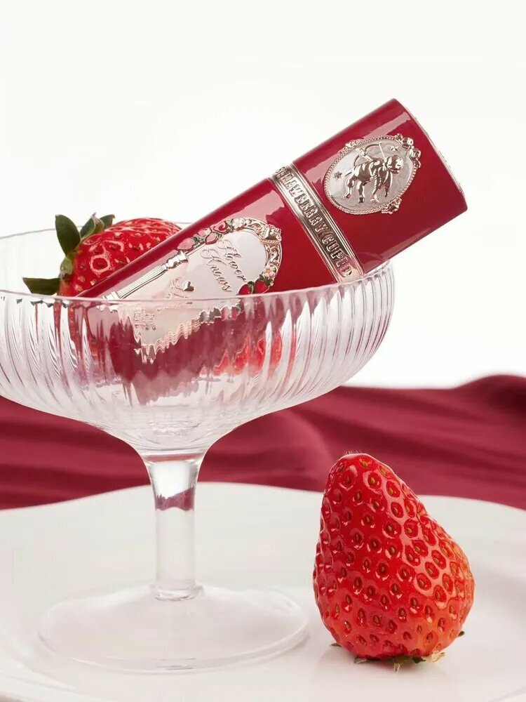 Румяна кремовые Flower Knows Strawberry Cupid.