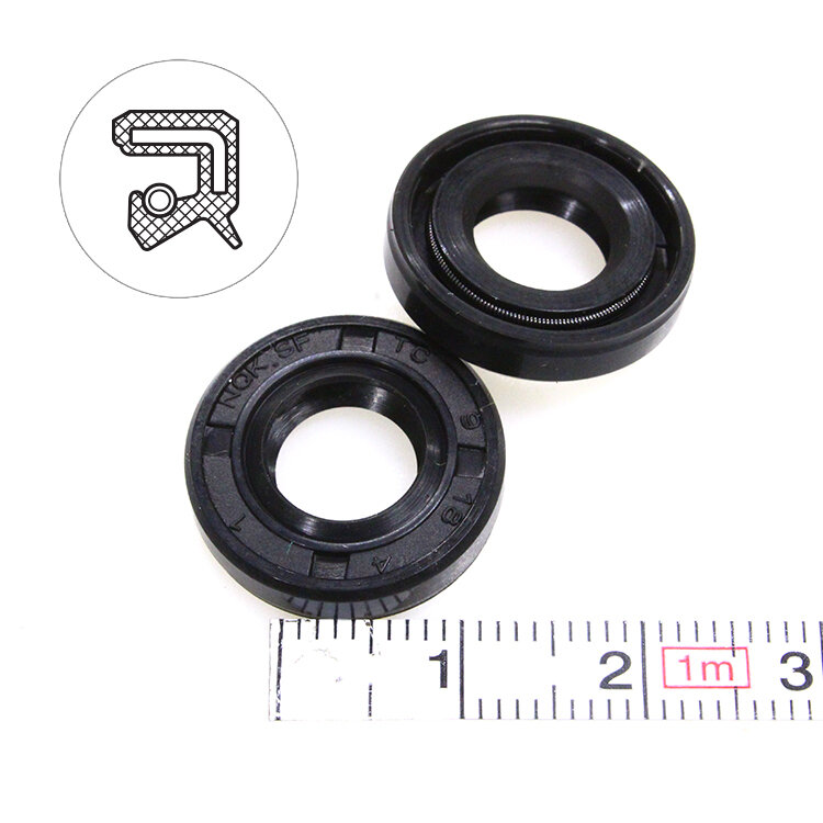 Манжета армированная (Сальник) 9х18х4 (тип 2 / TC) 70NBR (упаковка 2 шт.)