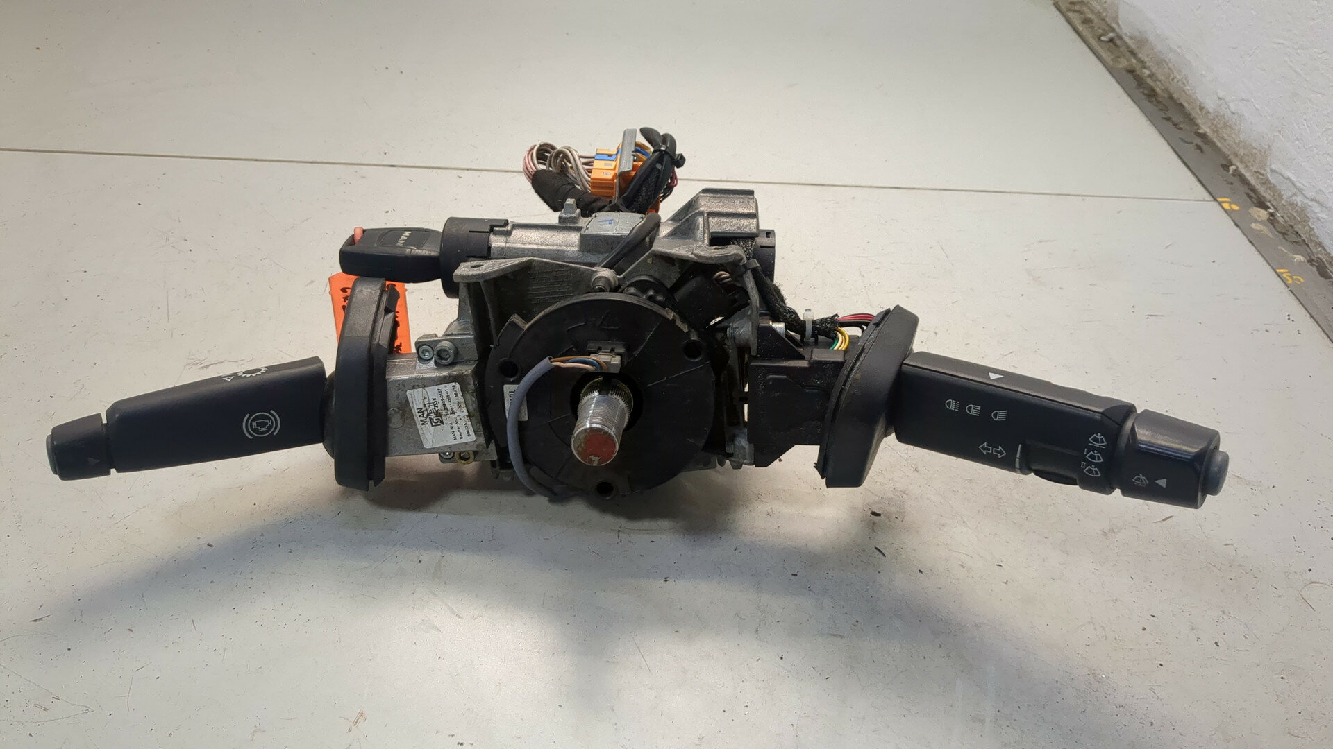 Переключатель поворотов и дворников Man TGX Б/У