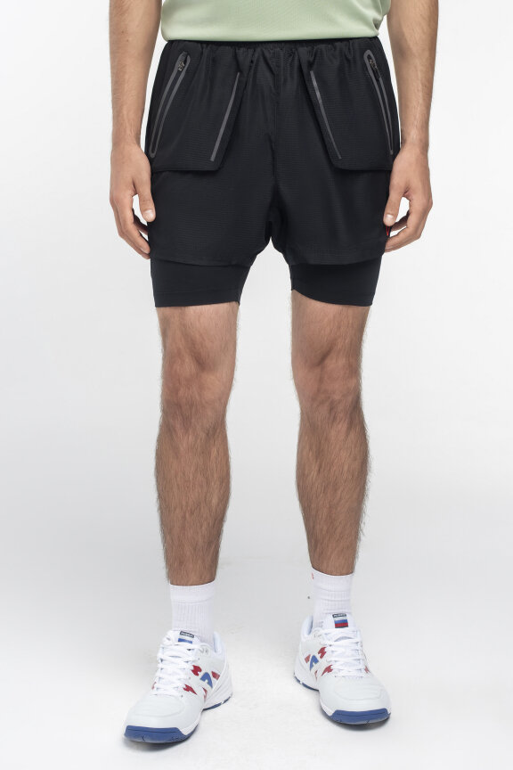 Шорты спортивные