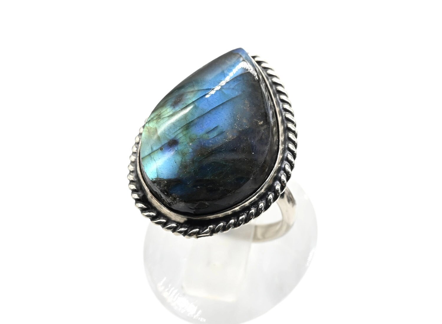 Кольцо, лабрадорит