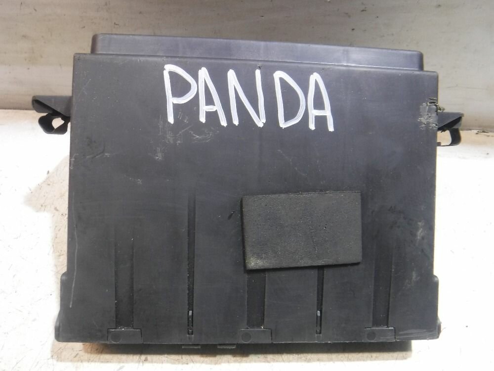 Блок предохранителей Fiat Panda II 51740049