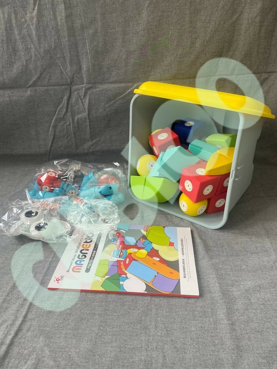 Магнитный конструктор Tong Le Hui "Геометрические Блоки", EVA, 59 деталей