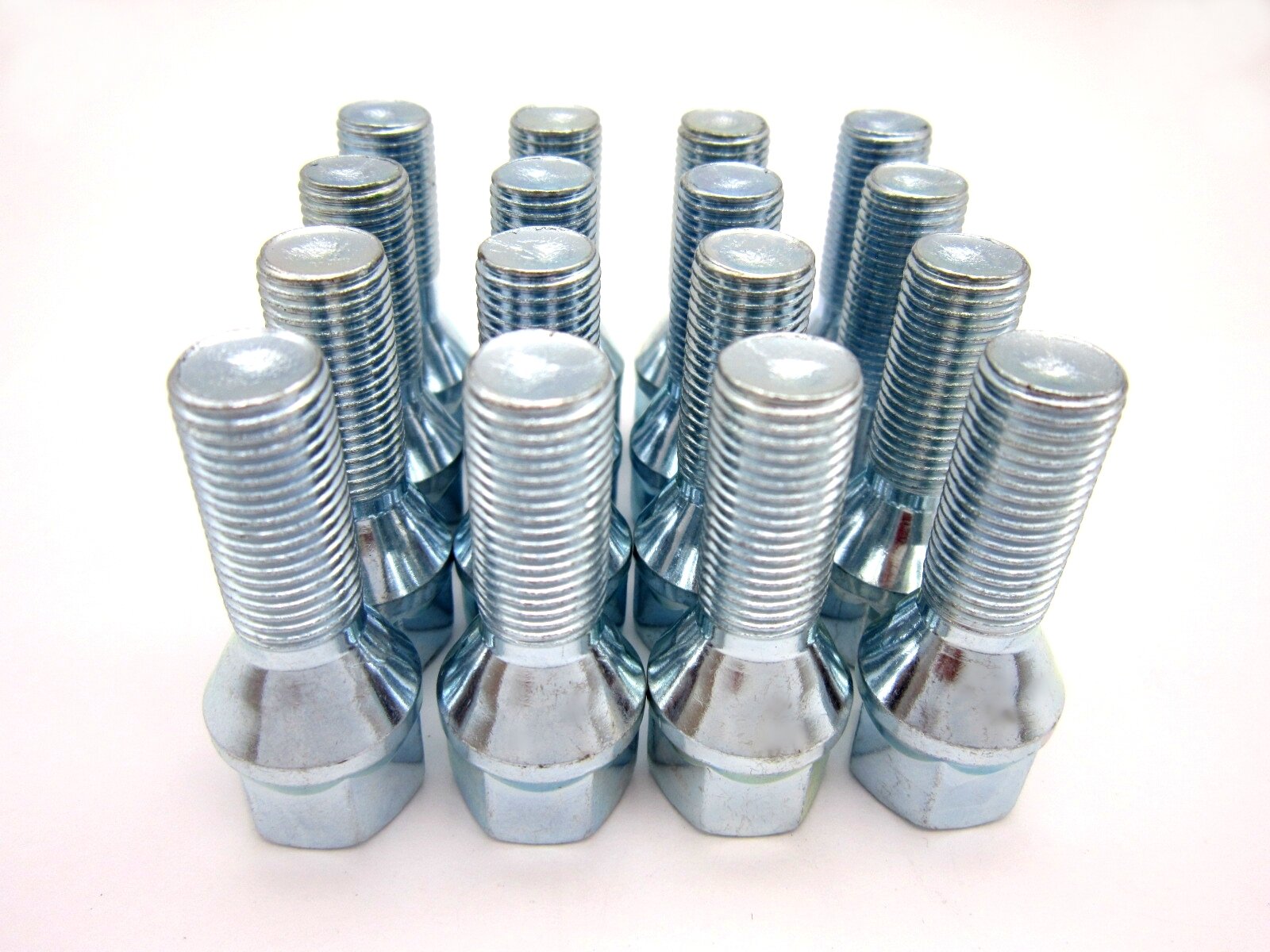 Болт колесный M12X1,25X27 под ключ 17мм, конус с выступом, облегченный, для ВАЗ 2101-07 нов. обр, оцинкованный, 16 шт.