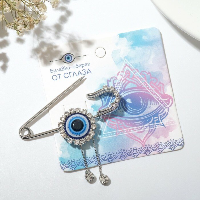 Брошь Queen Fair