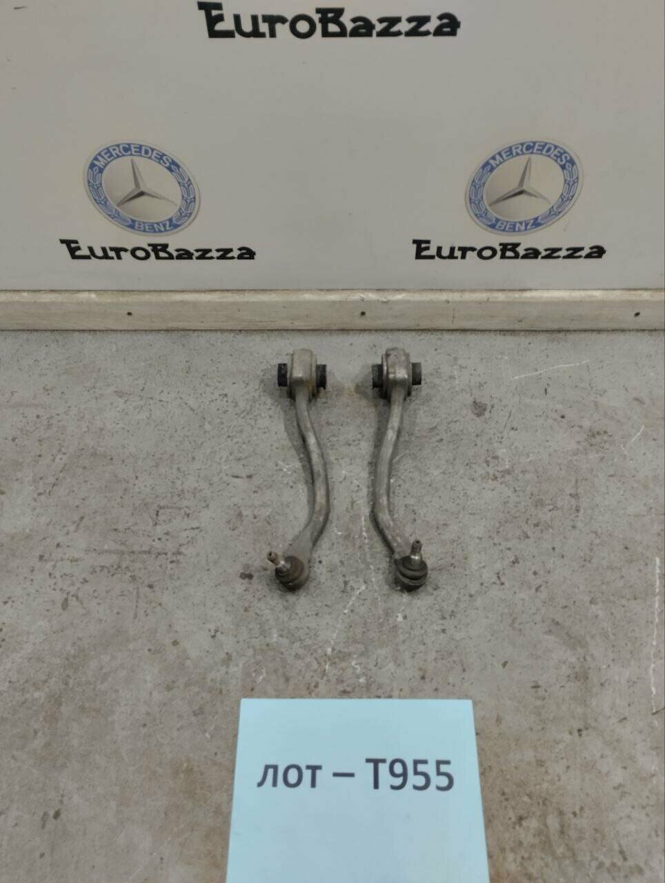 Рычаги передние нижние Mercedes W203 А2033303311