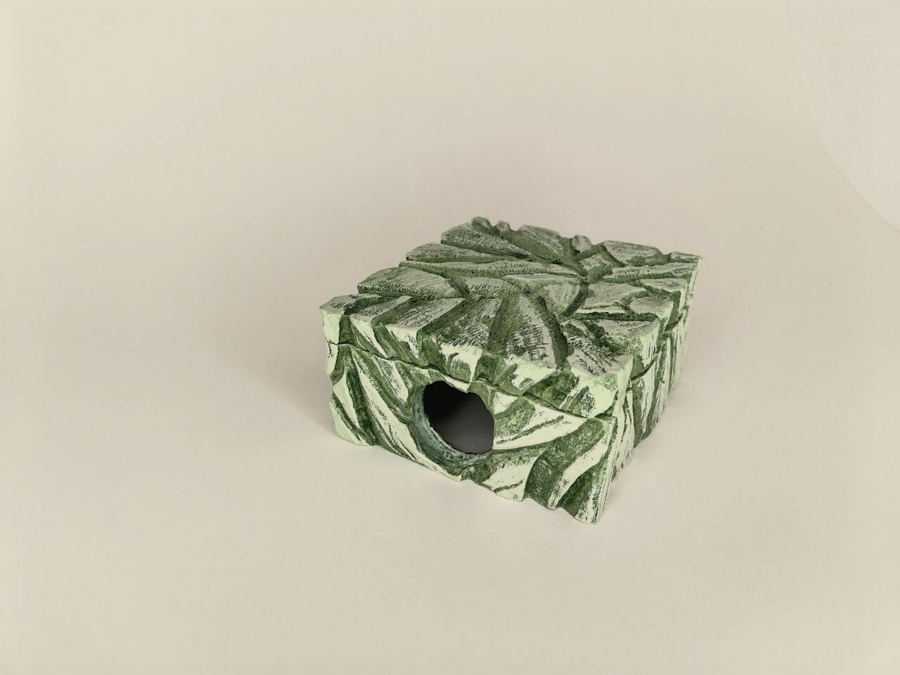 Укрытие "Рельеф" 14х12х6,5 см