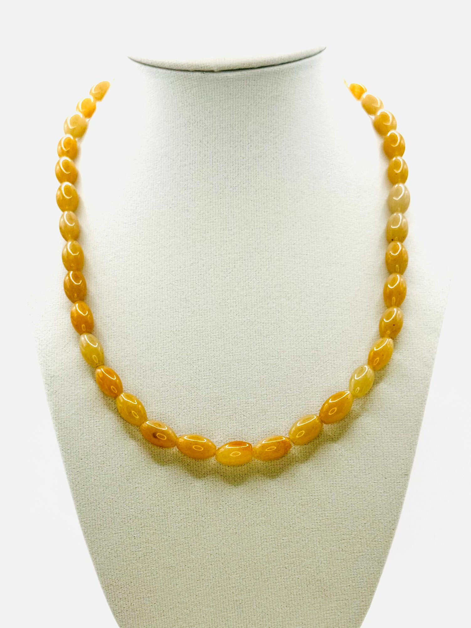 Колье, сердолик