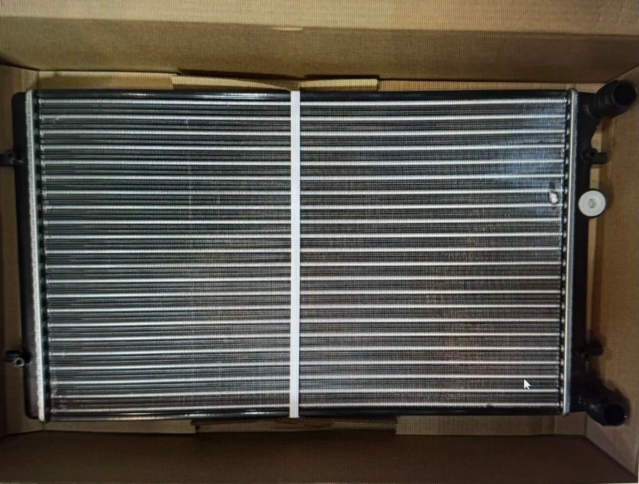 Радиатор охлаждения шкода октавия гольф джетта Skoda OCTAVIA Volkswagen Golf Jetta