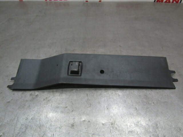 Накладка задней стенки верхняя правая MAN TGS, TGM, TGL, TGA