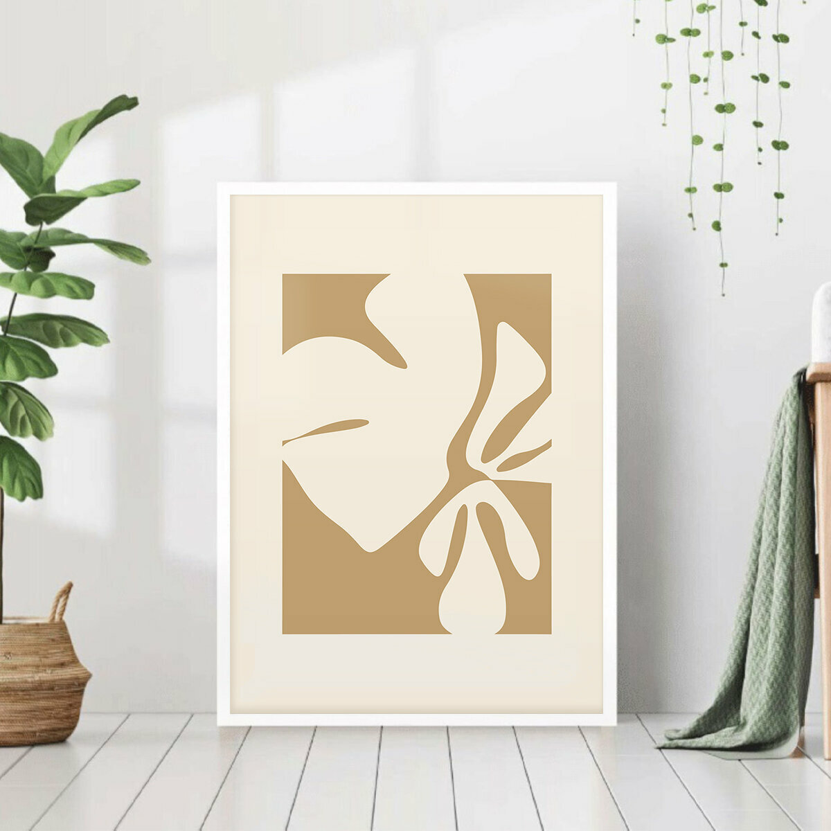 Постер "Лепестки на бежевом" в белой рамке 50x70 см для интерьера на стену