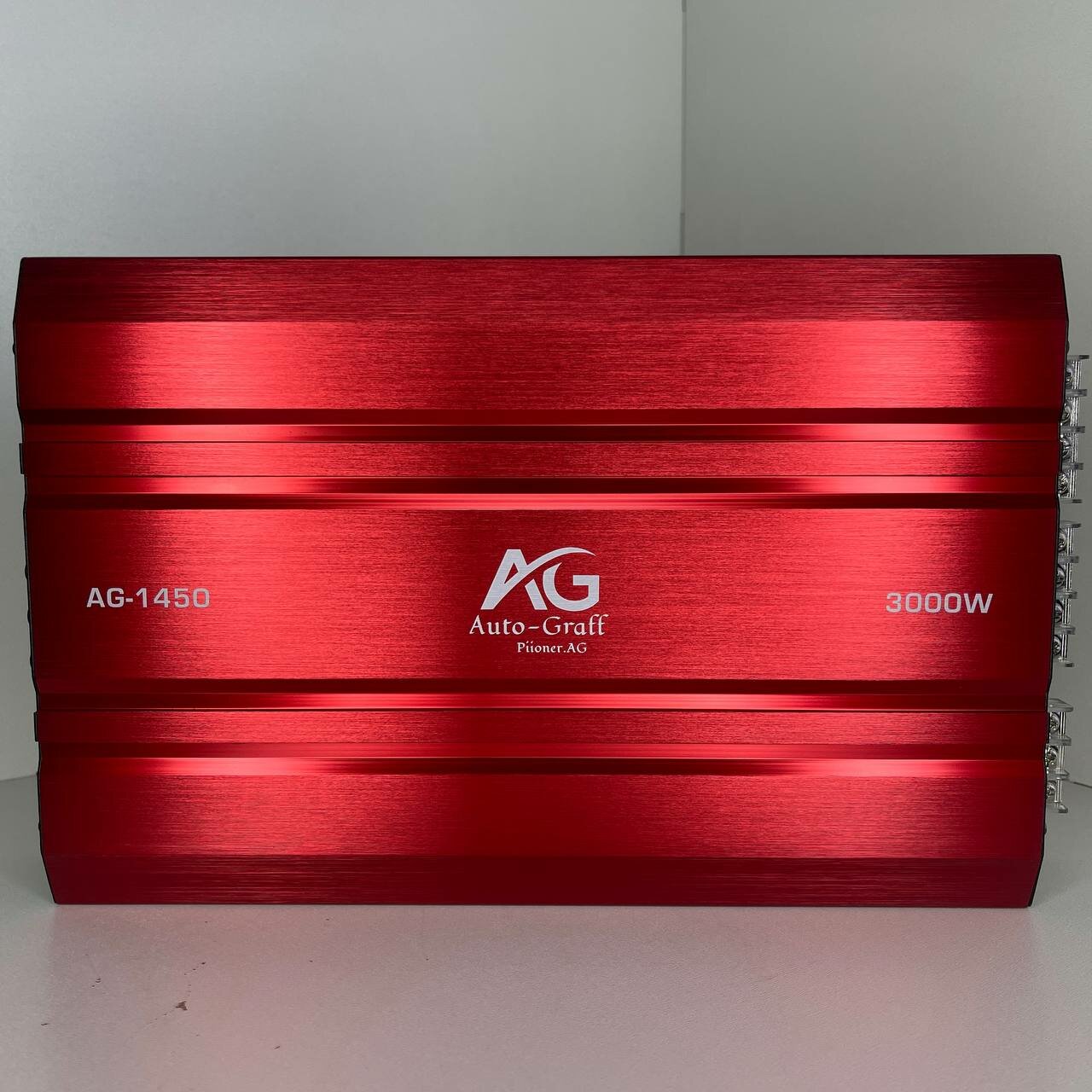 Автомобильный усилитель 4 канальный Auto-Graff-1450 3000W