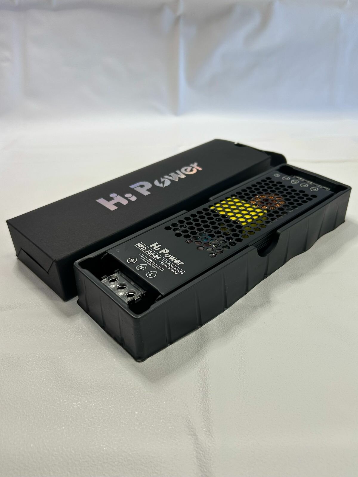 Блок питания 24V 350W Hi Power, металлический корпус, IP20, черный