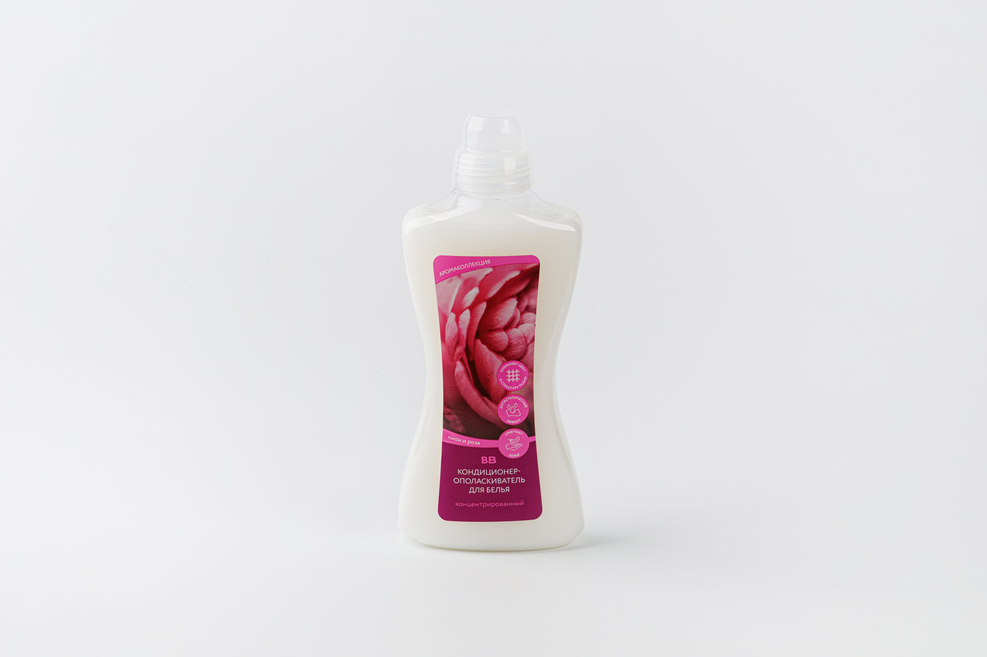 Кондиционер-ополаскиватель ВкусВилл "Пион-Роза", 1.2 л, для всех типов тканей