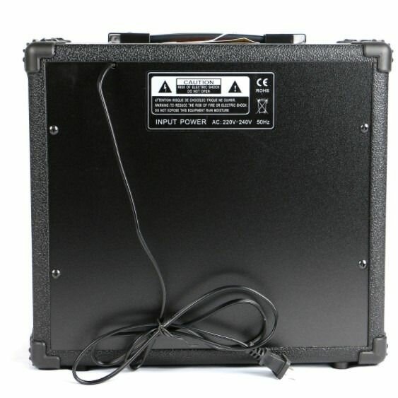 Гитарный комбоусилитель