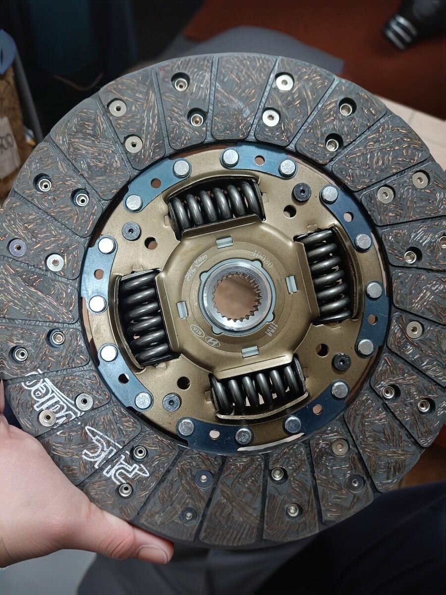 Диск сцепления Mobis 411004D030, для Hyundai/Kia Bongo, металл, черный