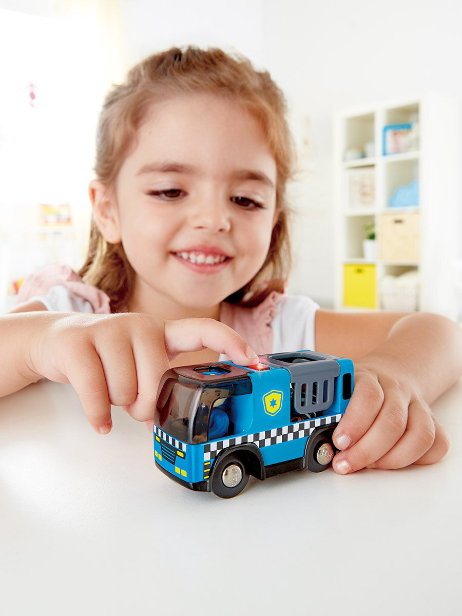 Полицейская машина с сиреной Hape (световые эффекты) E3738_HP