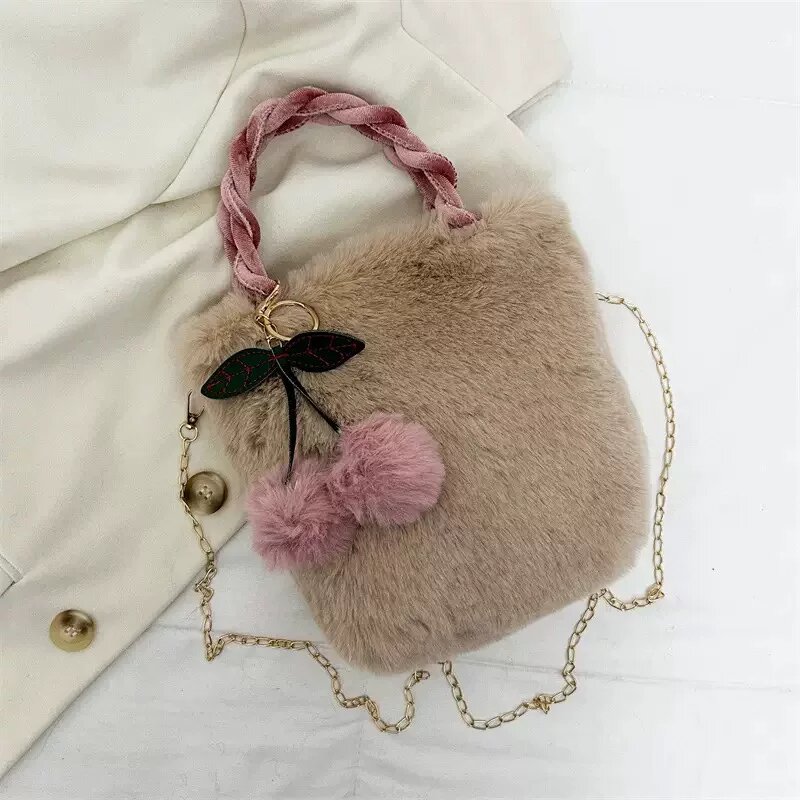 Модная милая плюшевая сумка для женщин с вишневым принтом, корейская версия 2025 года, новая осенне-зимняя меховая сумка через плечо
