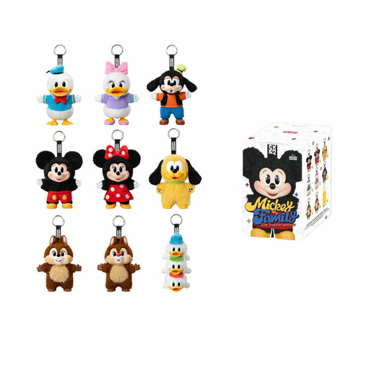 Брелоки унисекс POP MART Disney Mickey Family, Single Mystery Box (Random Pick)