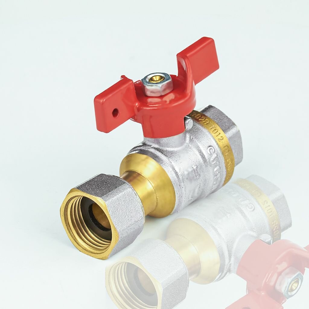 Кран шаровой латунь никель 1022 Euro Ду 20 Ру30 ВР/нак. гайка полнопроходной бабочка Aquasfera 1022-02