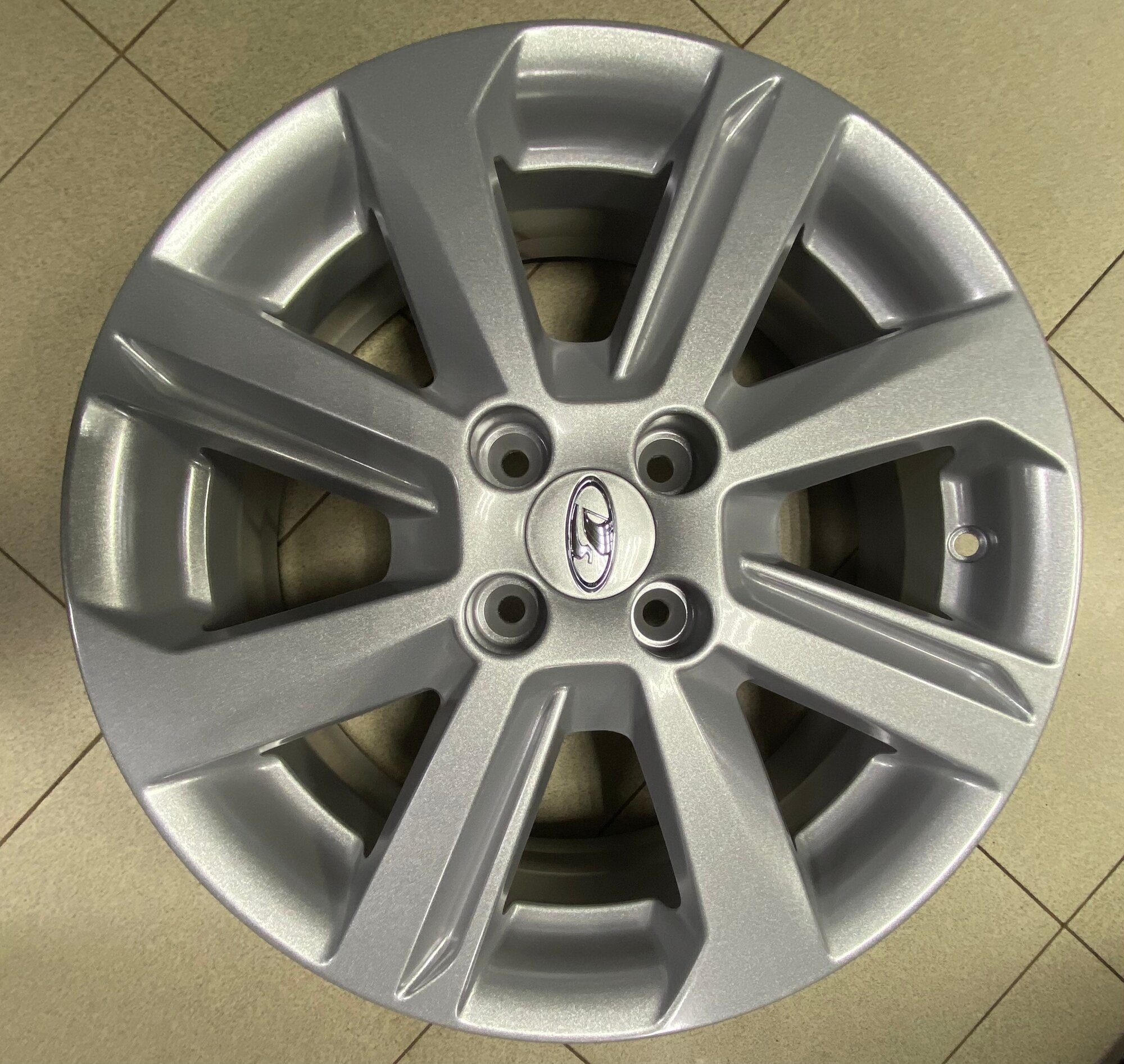 K&K Adiantum KC807 6X16 4X100 ET50 60.15 Ауди (Продажа по 4шт.)