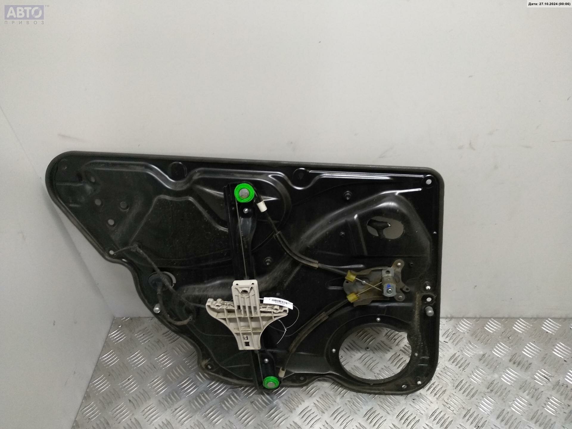 Стеклоподъемник механический задний правый Volkswagen Passat B6