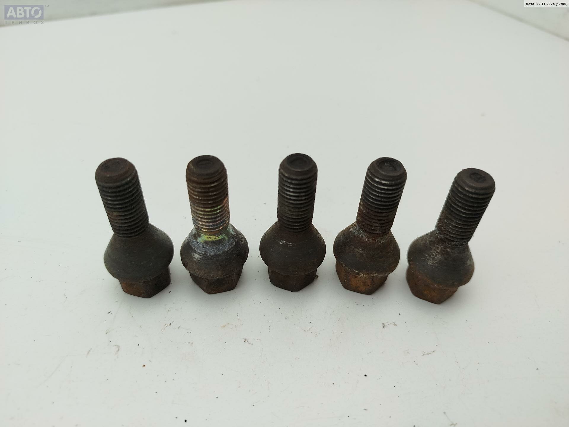 Болт колесный (гайка колесная) BMW 5 E39 (1995-2003)