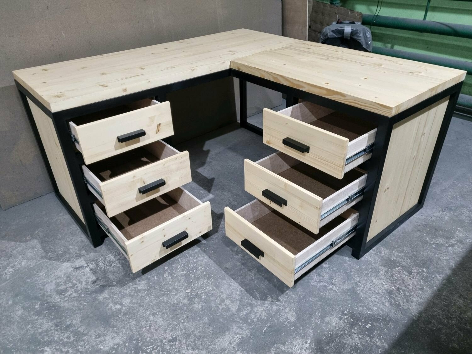 Стол EasyLOFT в стиле лофт, письменный угловой, 60x60x75 см, цвет бежевый