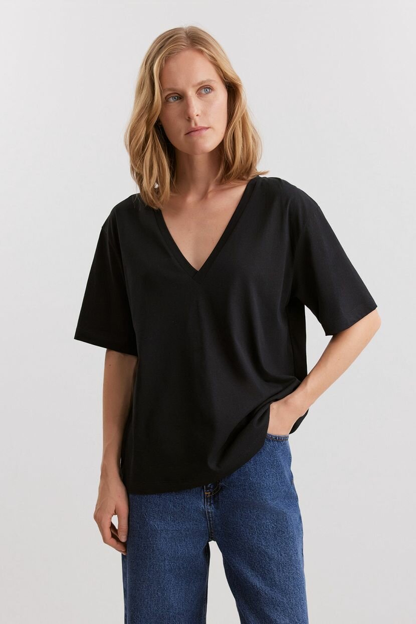 Футболка B2325017