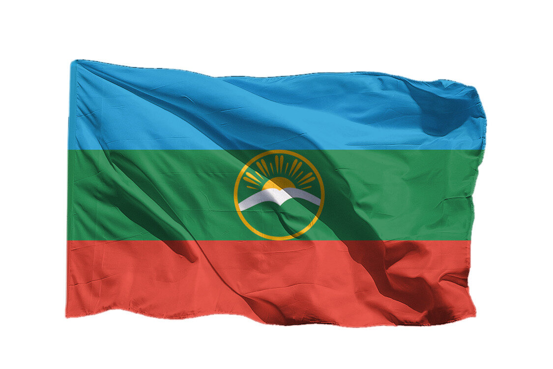 Флаг Карачаево-Черкесской Республики на флажной сетке, 70х105 см - для флагштока