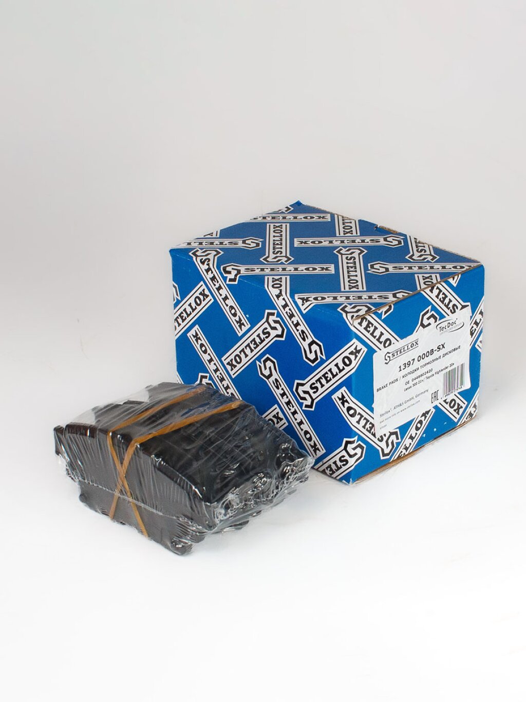 Колодки тормозные дисковые задние с антискрип. пластинами Stellox 1397 000B-SX
