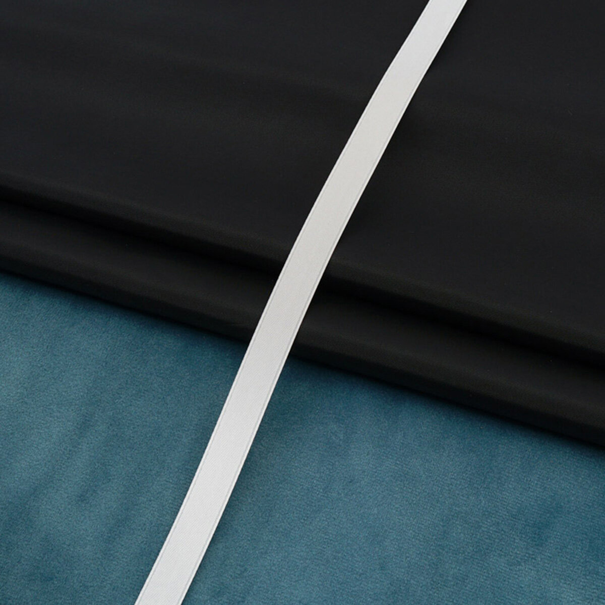 6102-0002 Лента атласная двусторонняя 12мм*22,86м (C1188 серебристый), 22.86 м