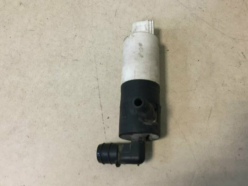 Насос омывателя фар Land Rover Discovery 3 2004-2009 кат.номер: DMC500020