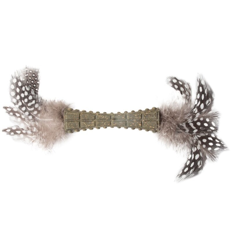 GiGwi Игрушка для кошек Прессованная кошачья мята с пером, 8см