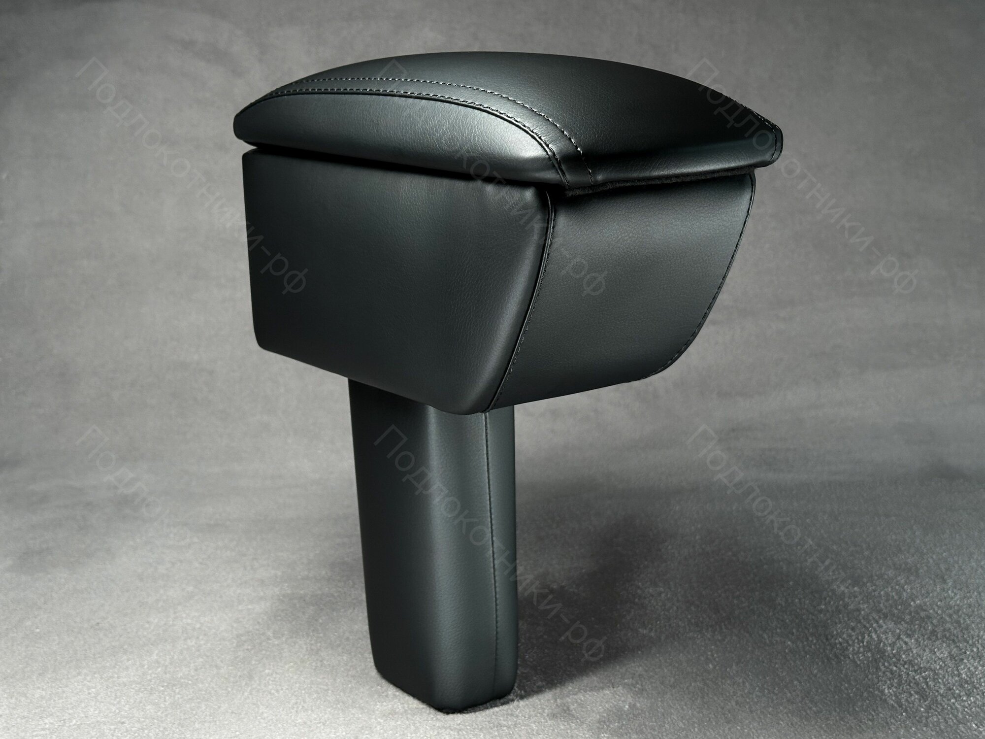 Подлокотник в штатное место с магнитами Renault Duster I / Рено Дастер 1 (2010-2021)