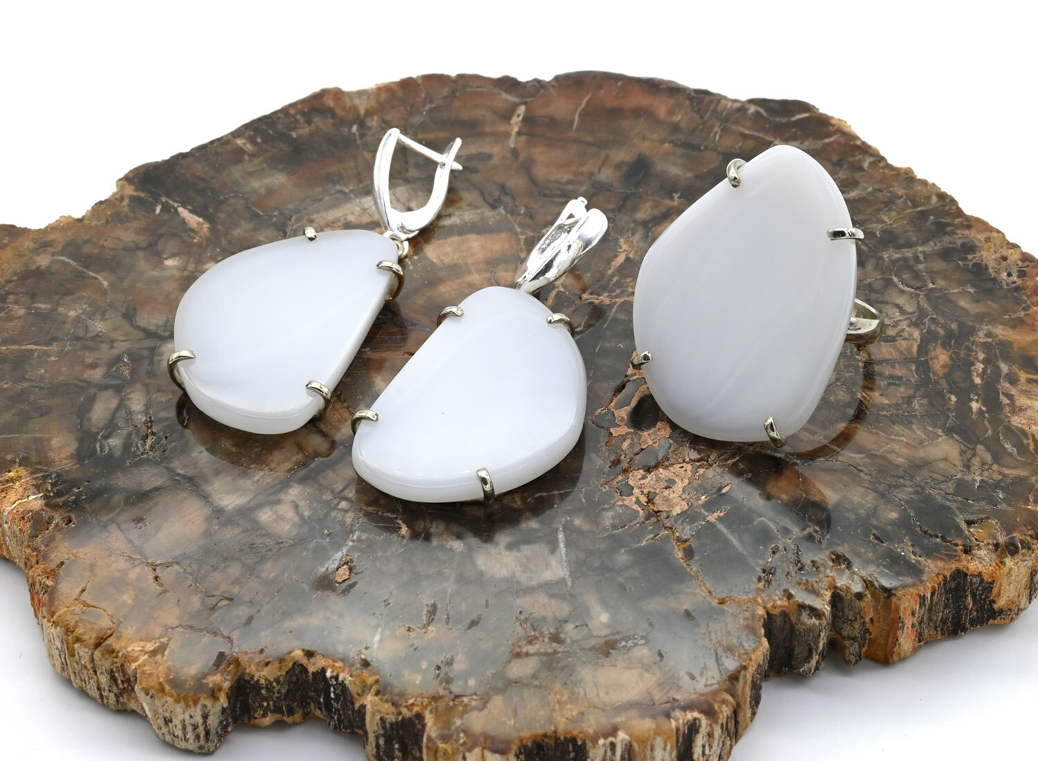 Серьги, кахолонг